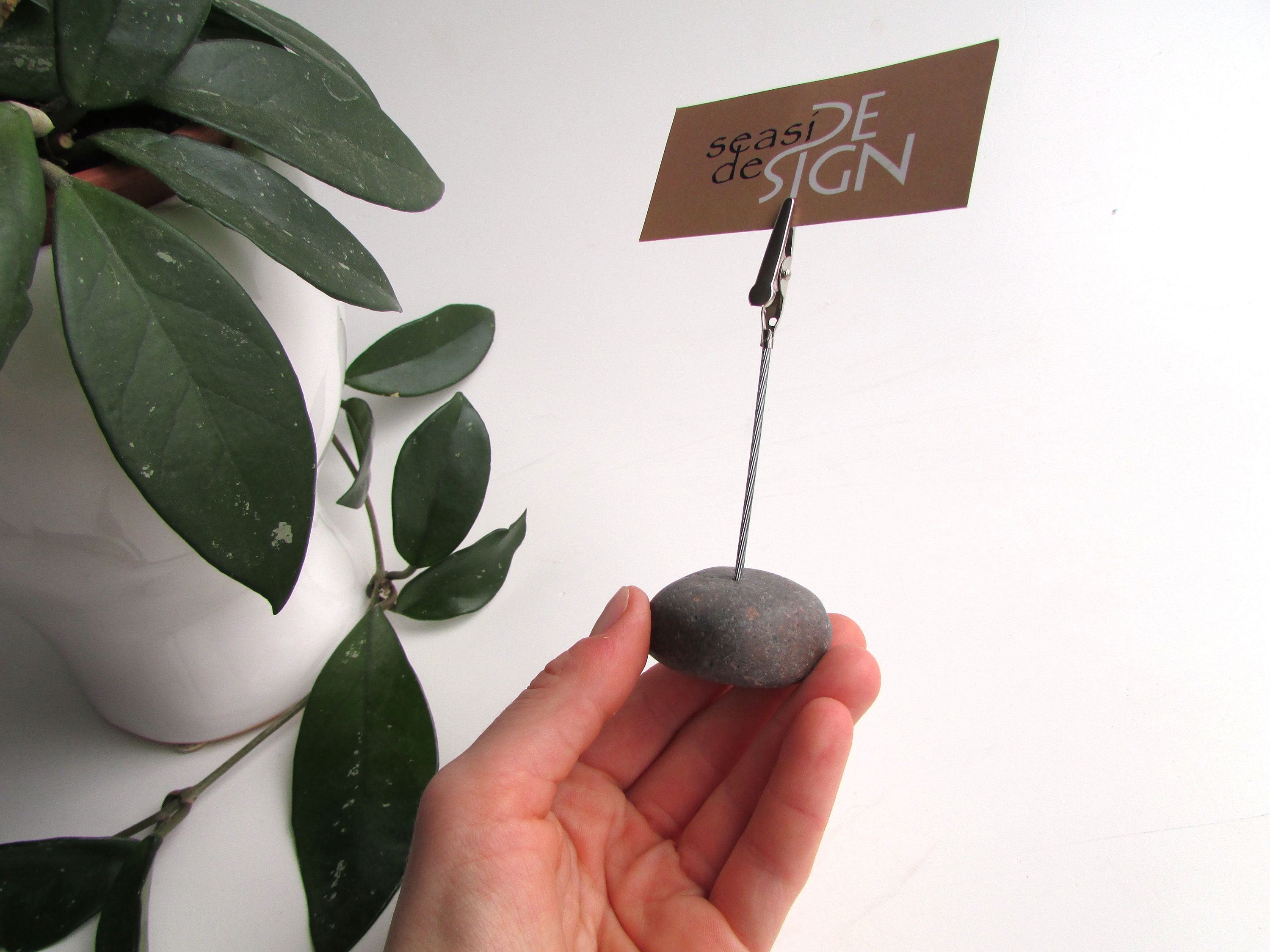 Stone Photo Clip Stand Picture Clip Holder Beach Pebble Art - Etsy