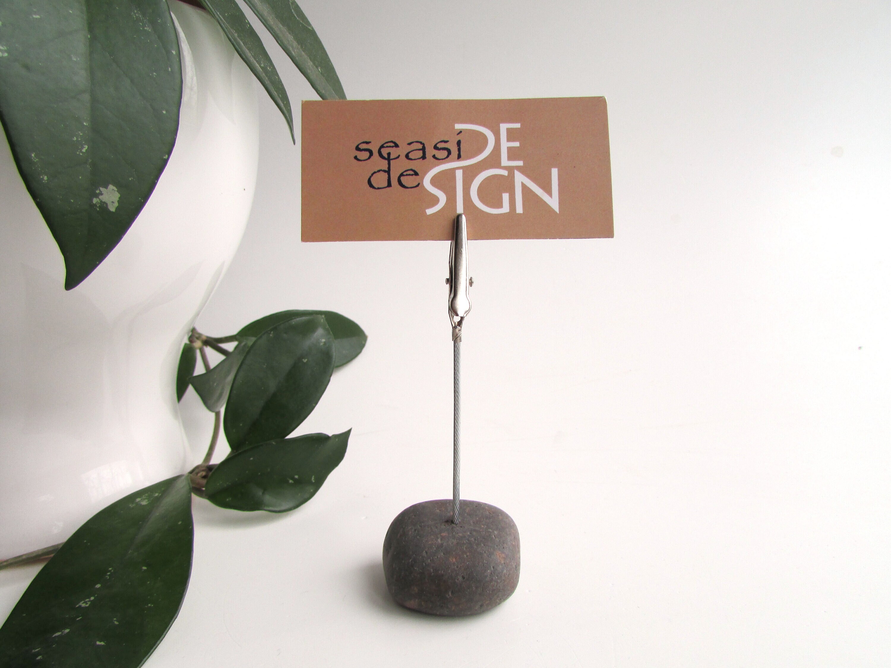 Stone Photo Clip Stand Picture Clip Holder Beach Pebble Art - Etsy