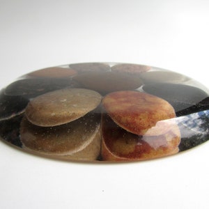 Epoxy Resin Coaster With Beach Pebbles, Stone Beverage Coaster, Coastal ...