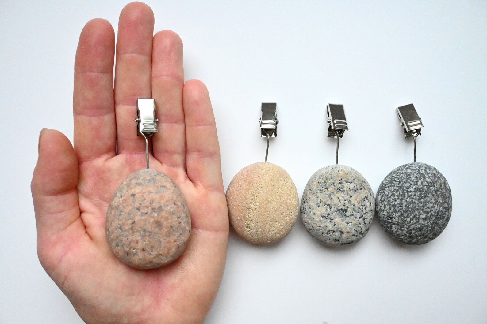 Stone Tablecloth Weights, Coastal Tablecloth Clips, Natural Beach ...