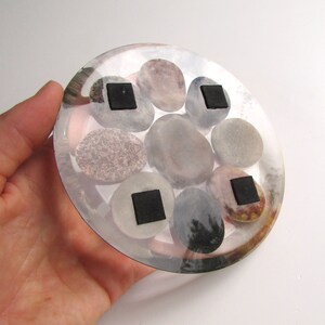 Epoxy Resin Coaster With Beach Pebbles, Stone Beverage Coaster, Coastal ...