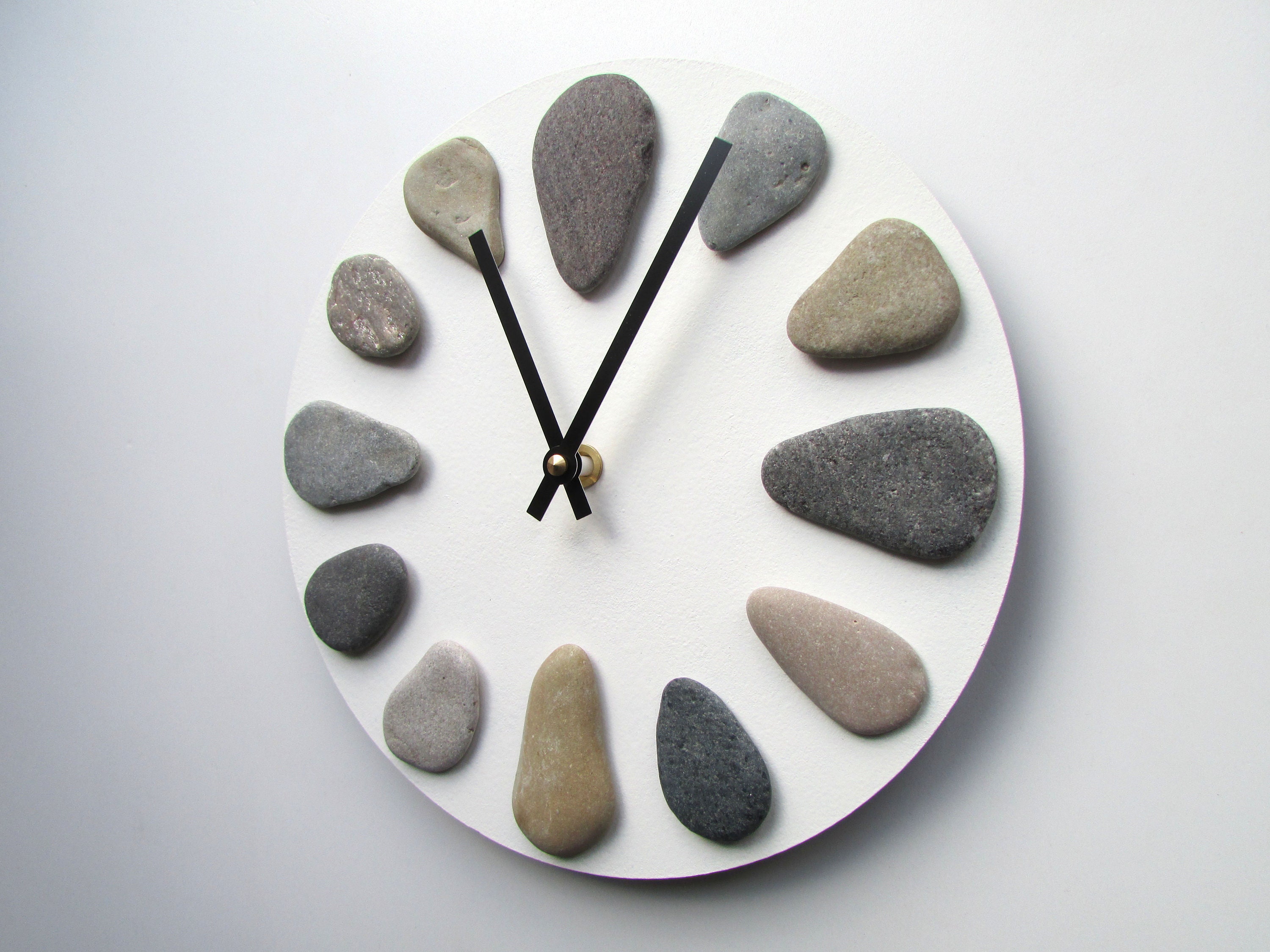 Stone Clock 9.5 Gray Stone Wall Clock Beach Pebble Art - Etsy