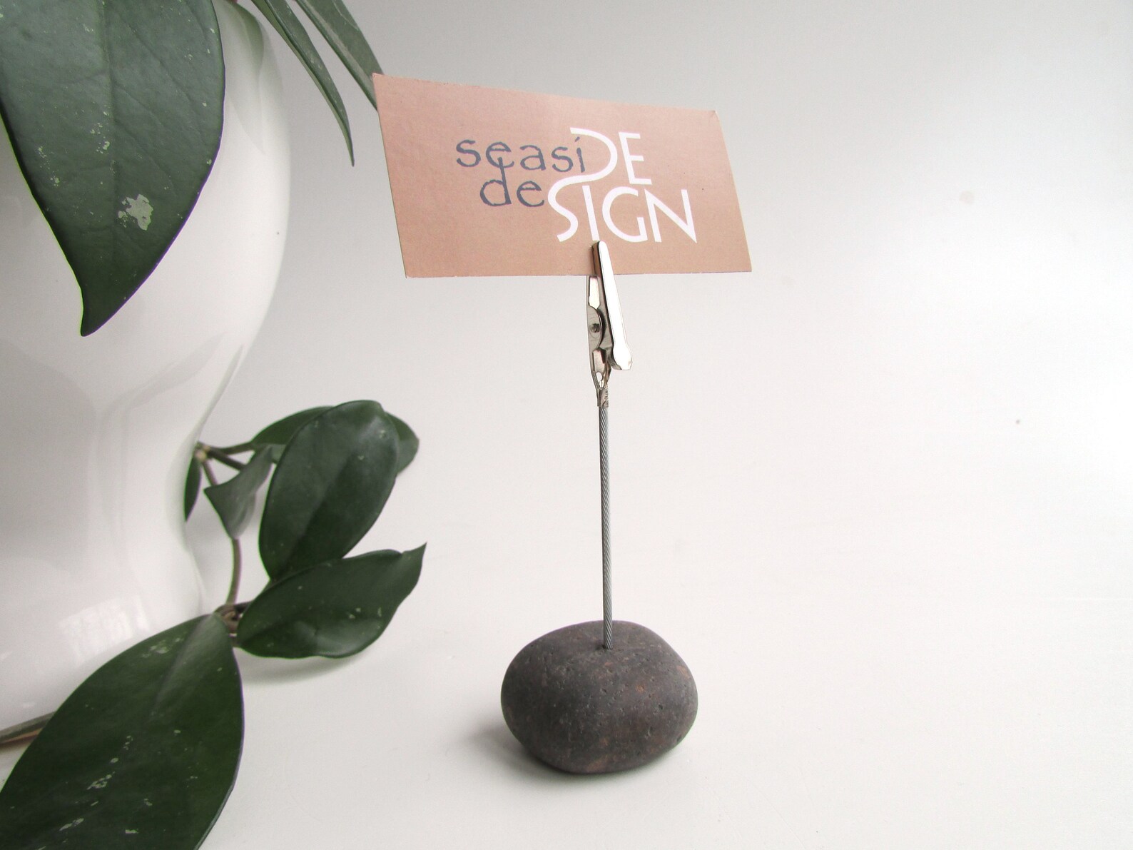 Stone Photo Clip Stand Picture Clip Holder Beach Pebble Art - Etsy