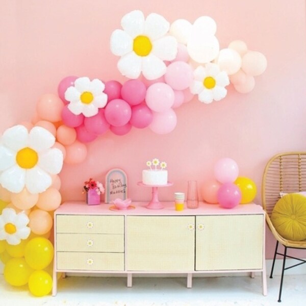 Daisy Party Decorations - Etsy
