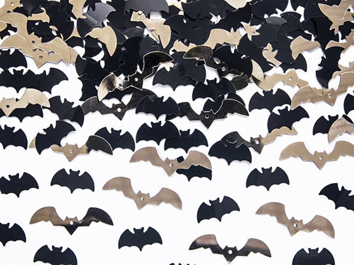 Black & Gold Bat Confetti .5oz – Halloween Party Table Decorations ...