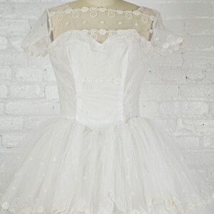 Selma Vintage 1950s Lace and Tulle White Tea Length Wedding Dress ...