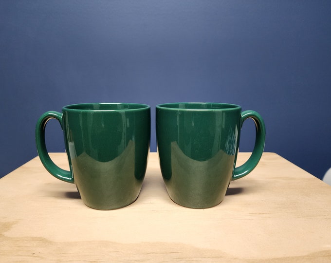2 Vintage Green Ceramic Coffee Mugs by Corelle, Stoneware - Etsy