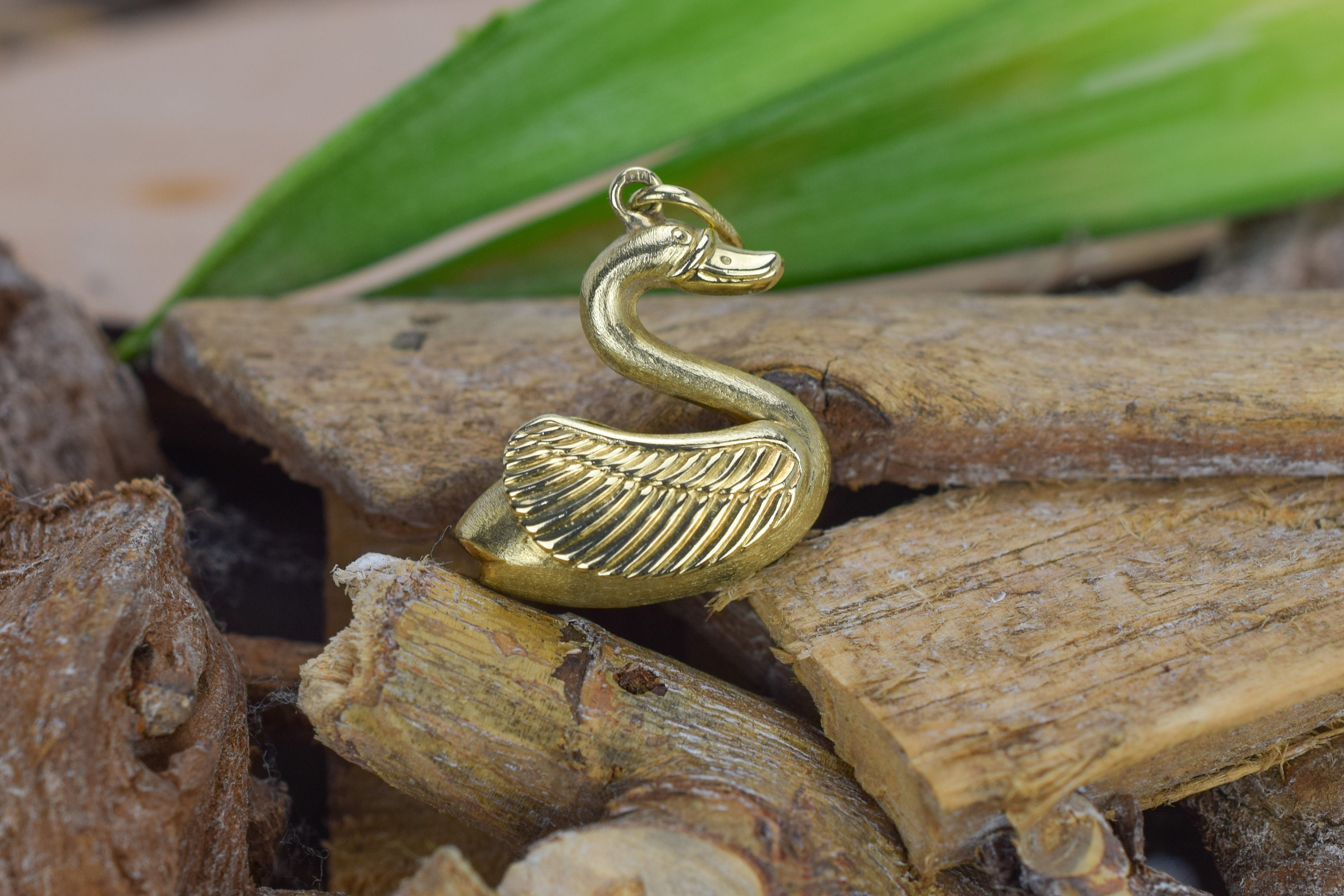 14k Solid Gold Swan Pendant Gold Swan Swan Charm Vintage - Etsy
