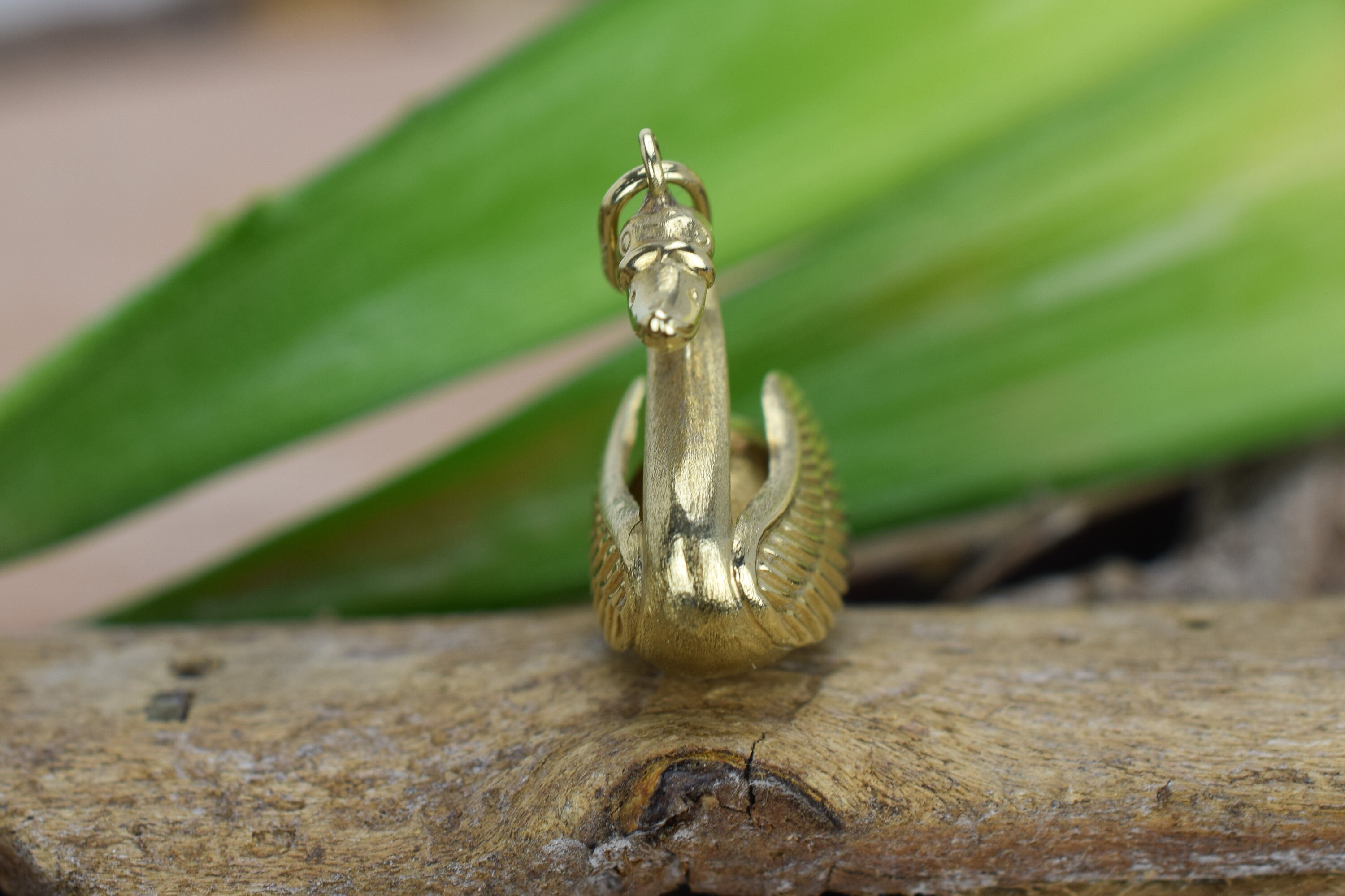 14k Solid Gold Swan Pendant Gold Swan Swan Charm Vintage - Etsy