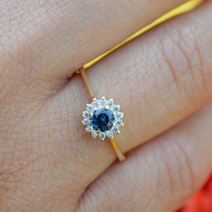 0.4ct 14k Solid Gold London Blue Topaz Ringlondon Blue - Etsy