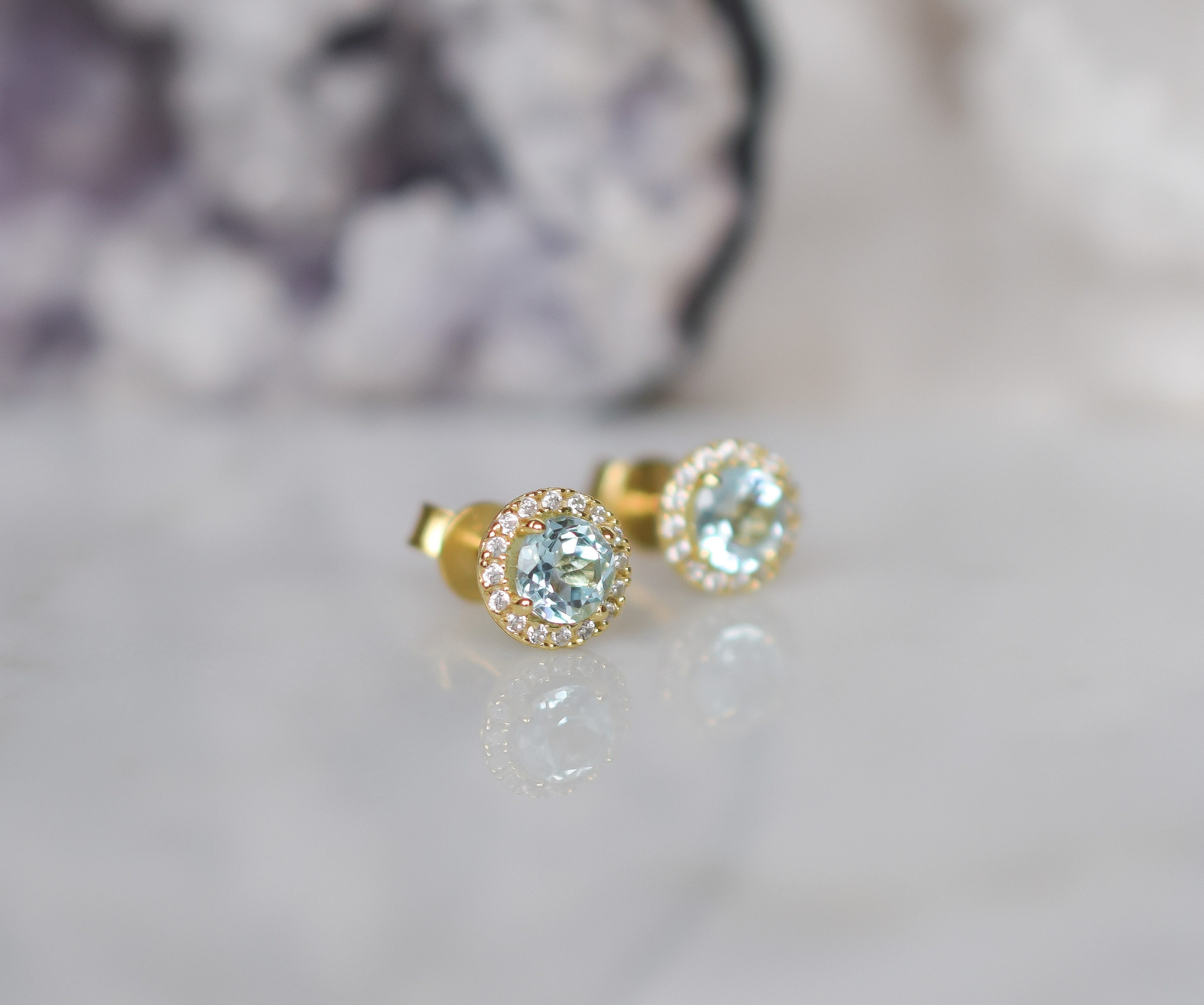 1.4 ct 18k Gold Natural Topaz Earrings Blue Stud | Etsy