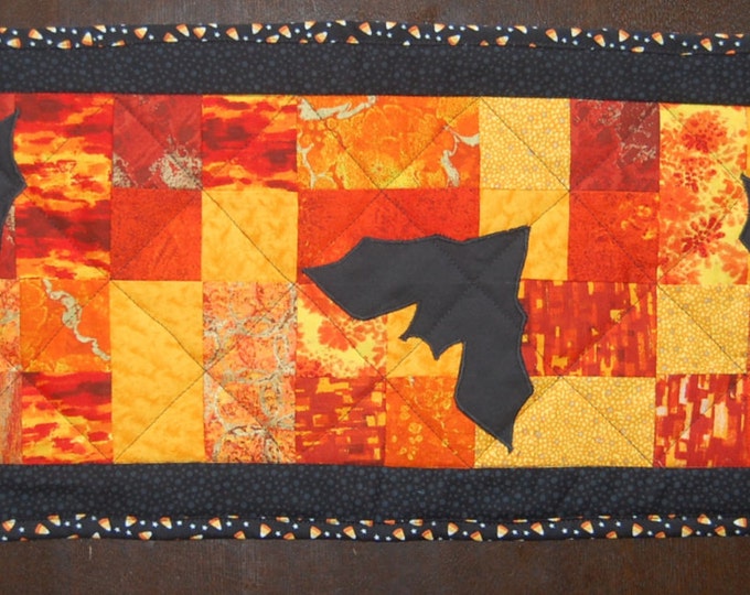 Orange and Black Bat Halloween Table Runner - Etsy