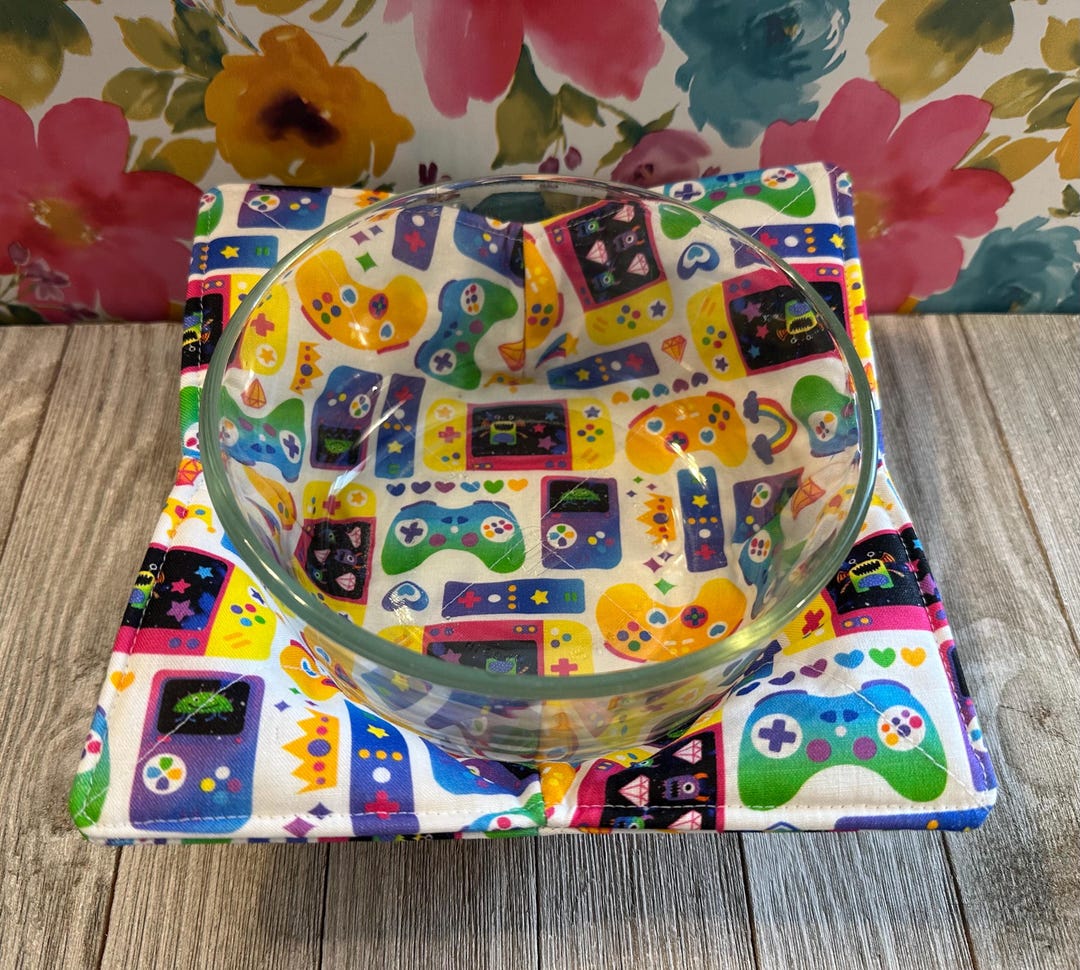 Handmade Mircowavable Safe Bowl Cozy: Gamer Girl - Etsy