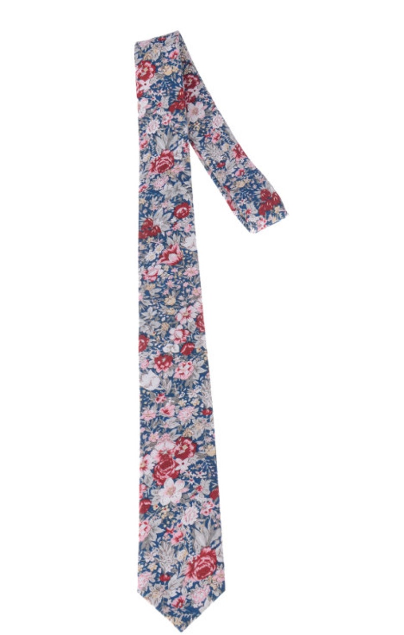 Floral Wedding Ties.charm Floral Print Tie.groomsmen - Etsy