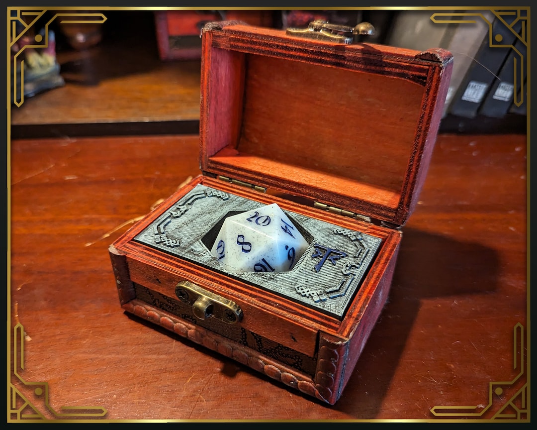 Arcane Porcelain Unique Item 35mm D20 With Matching Chest for D&D and ...