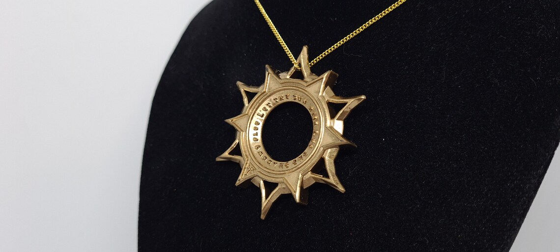 Symbol of Pelor the Dawnfather Cosplay accessory and DnD | Etsy