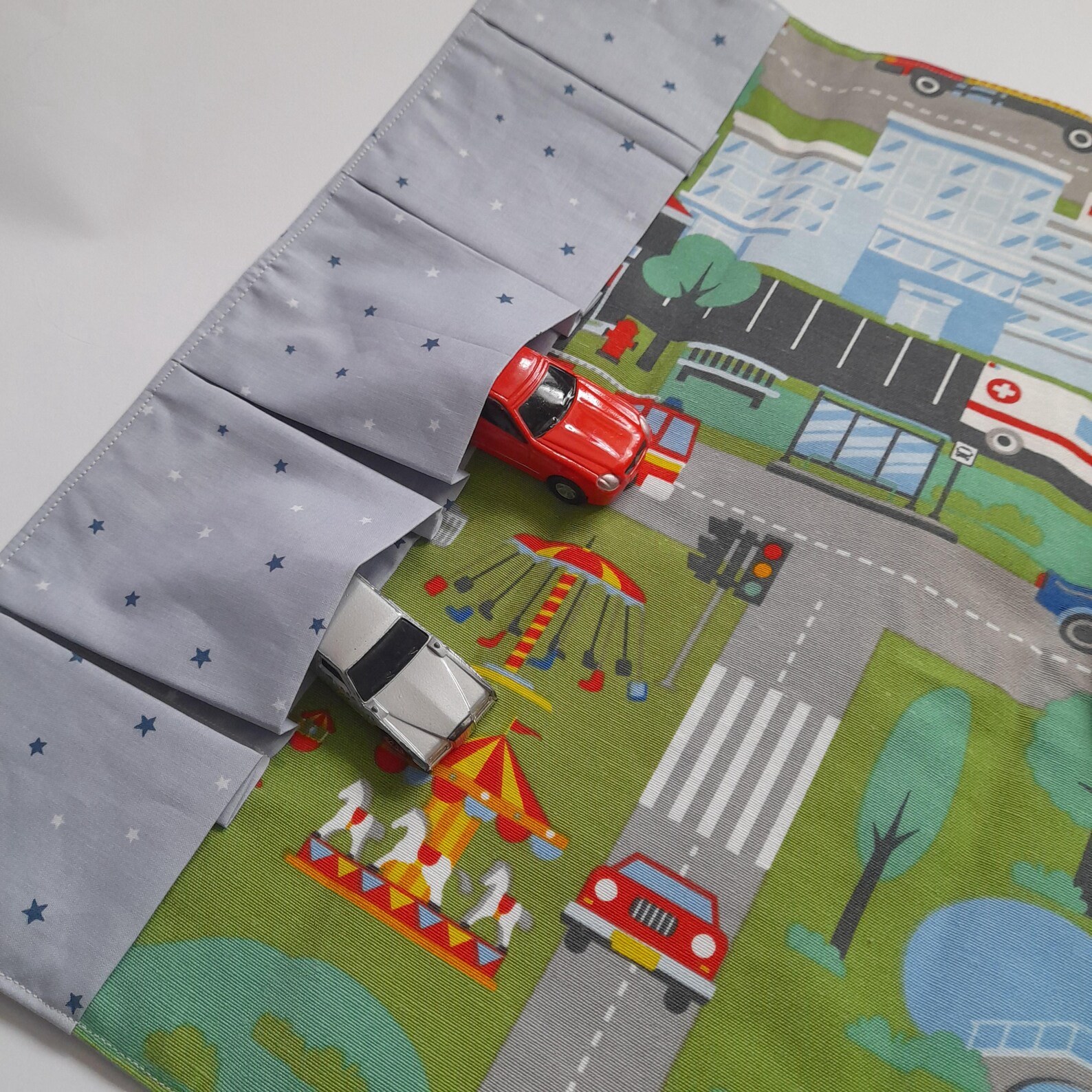 Large City Play Mat, Fold up Travel Mat, Travel Toy, Travel Game ...