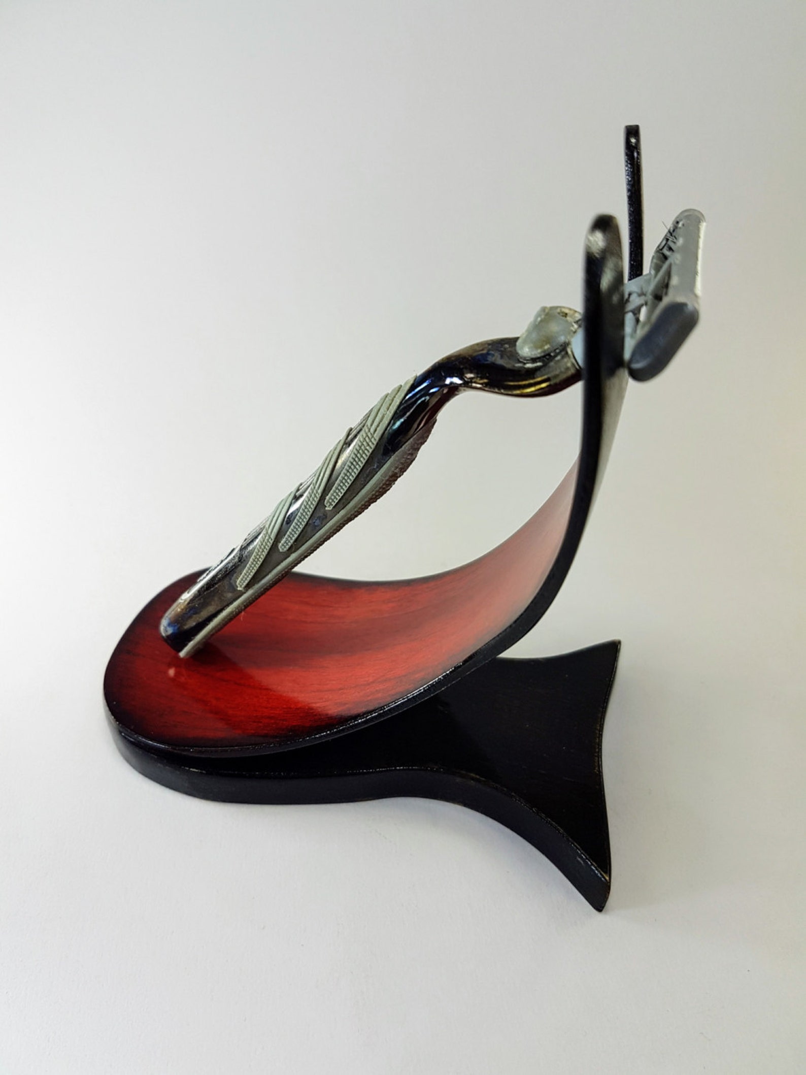 Red Burst Wood Razor Stand, Cherry Razor Stand, Razor Holder, Safety ...