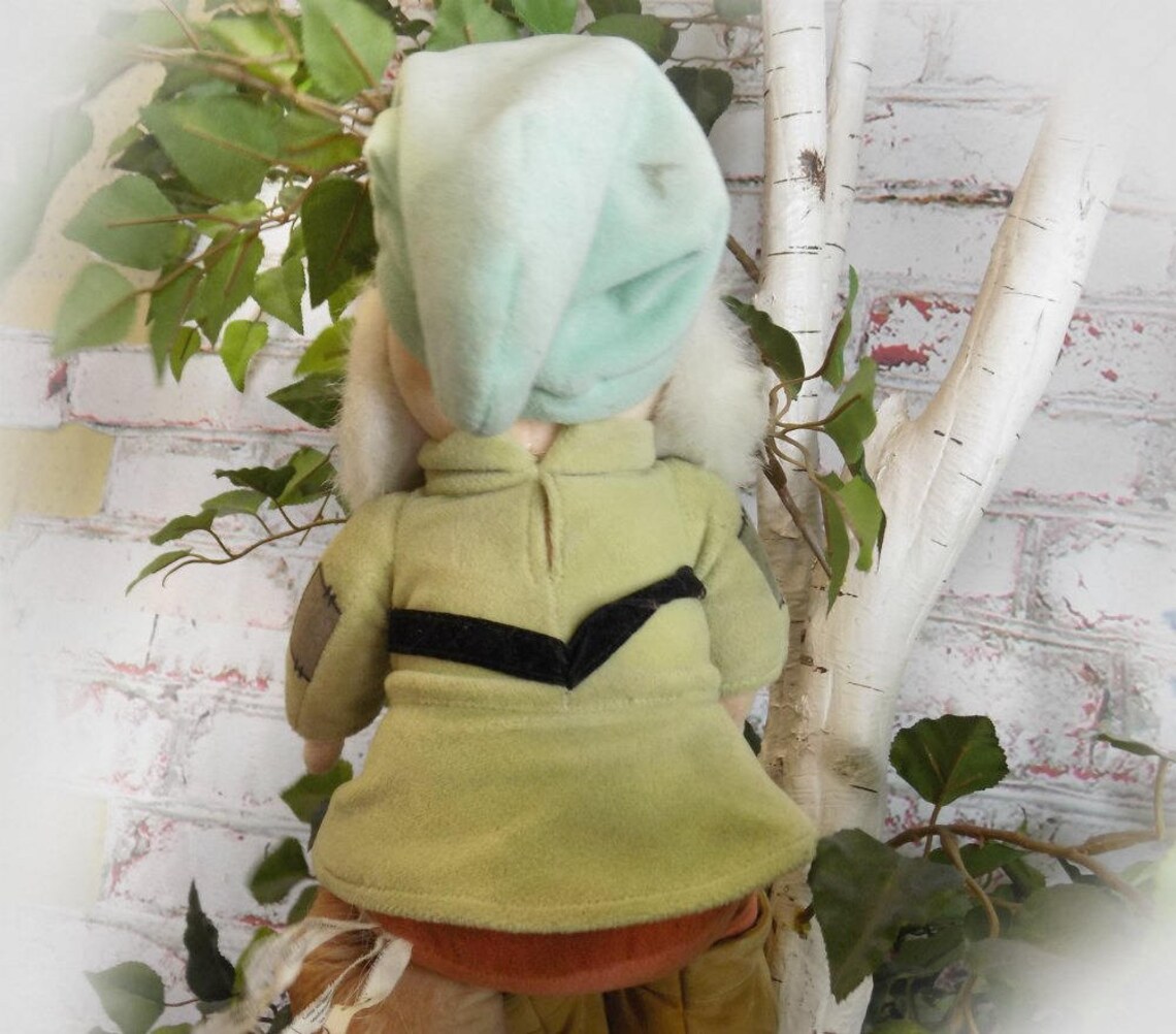 Sleepy Doll, Sleepy Plush Doll Sleepy the Disney Dwarf, Collectible ...