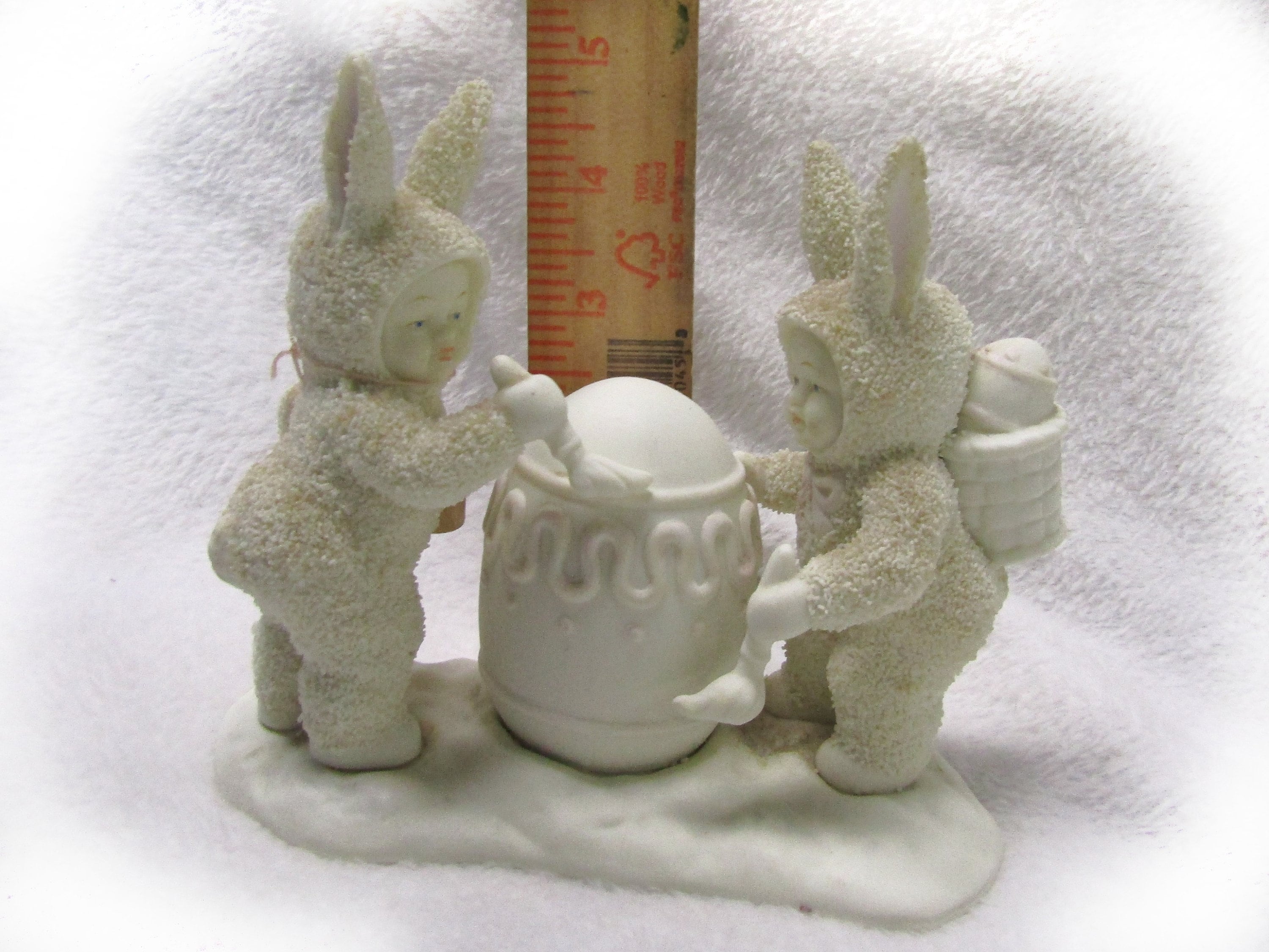 Vintage Snow Bunny Figurines vintage 1998 Department 56 Snowbabies ...