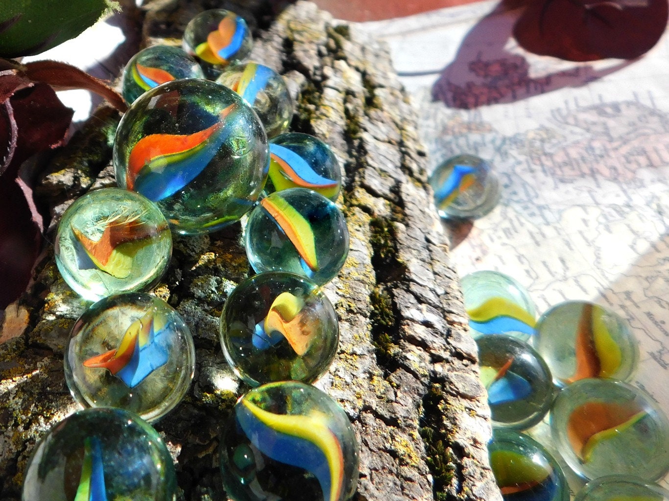Clear Glass Cat Eye Marble , Vintage Translucent Marble Glass Spheres ...