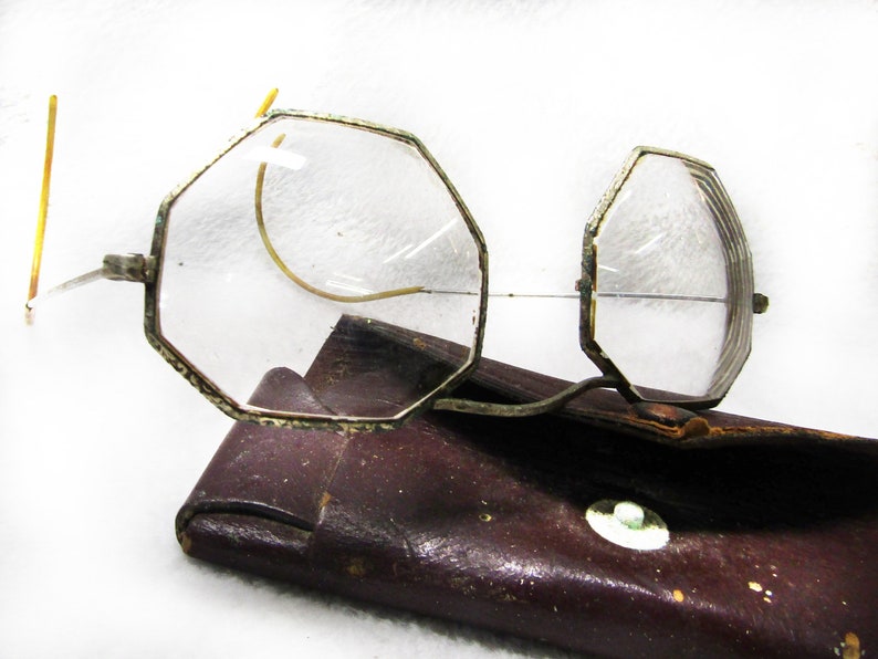 Antique Eye Glasses With Case -vintage Wire Eye Wear Spectacles ...