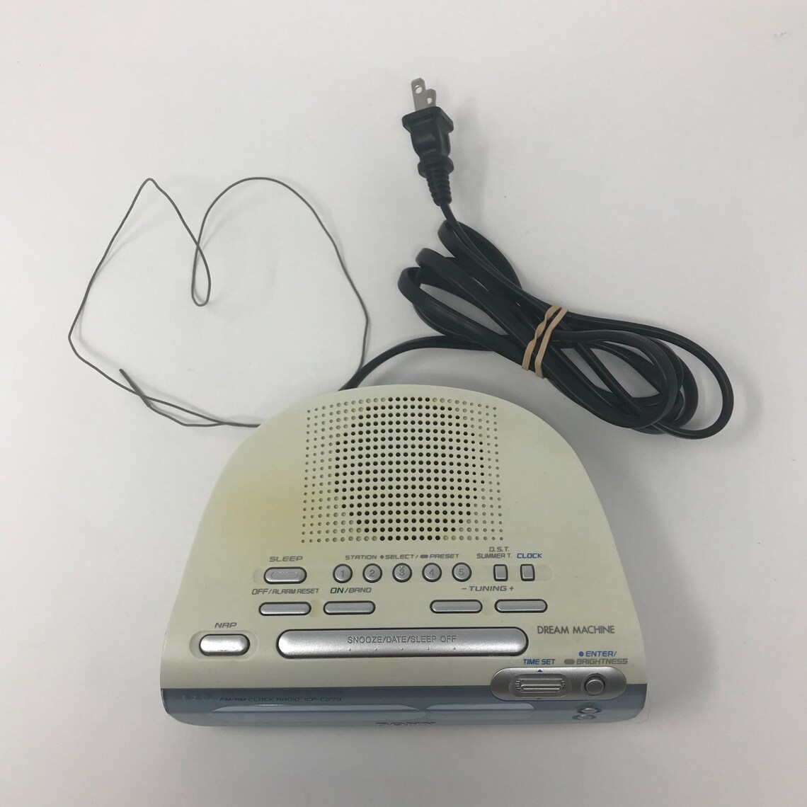 Vintage Blue White Sony Dream Machine FM Alarm Clock Radio ICF-C273 ...