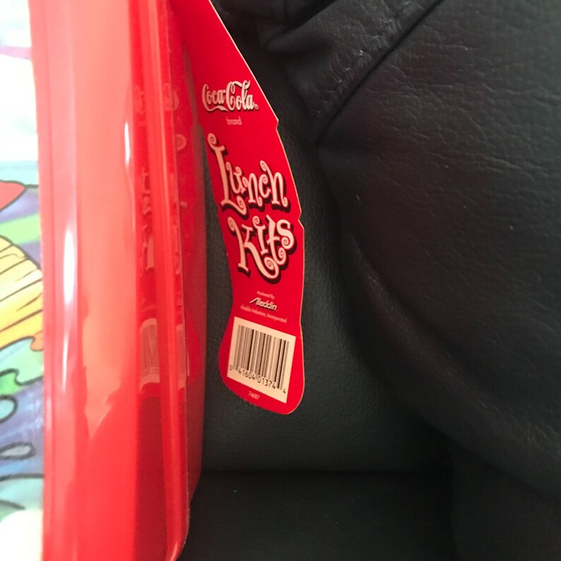 Vintage 1996 1990s Red Coca Cola Polar Bear Log Flume Aladdin Lunch Box ...