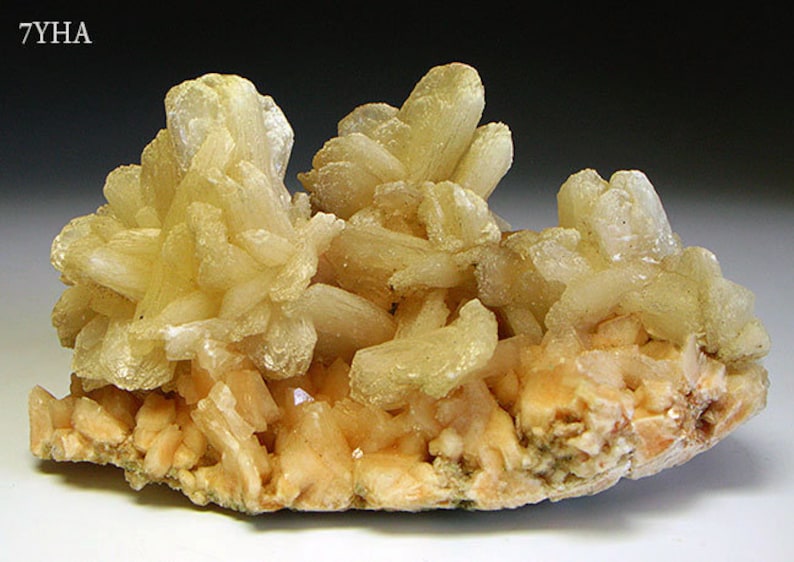 Fine Gem Show Grade Stilbite Crystals Display Mineral Specimen - Etsy