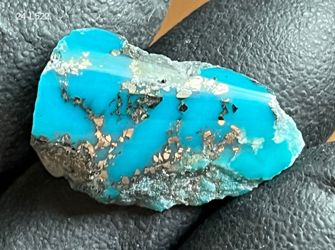 Kingman Turquoise High Grade Ultra Blue Rough 17ct. GENUINE Arizona ...