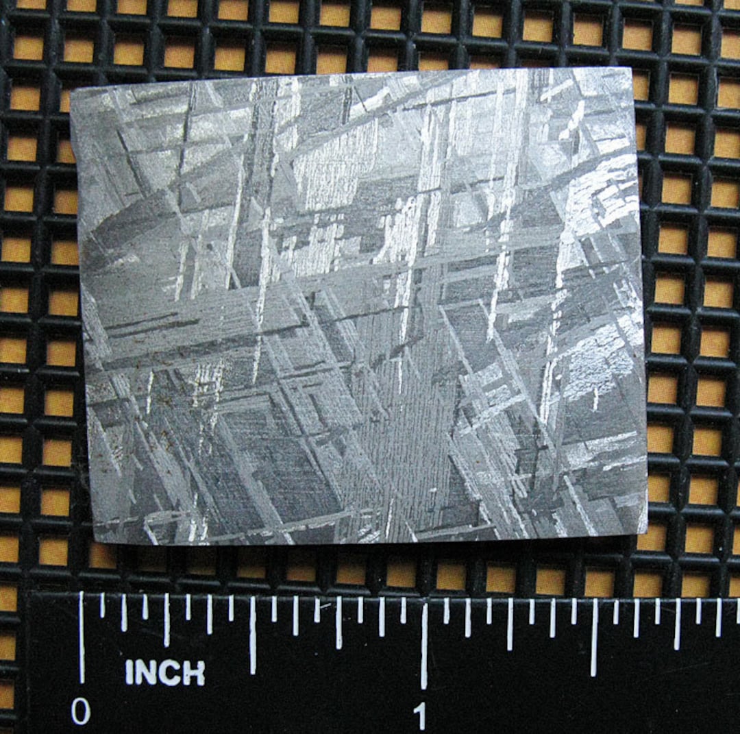 Meteorite Tablet Muonionalusta Etched W/widmanstätten Pattern, 41mm ...