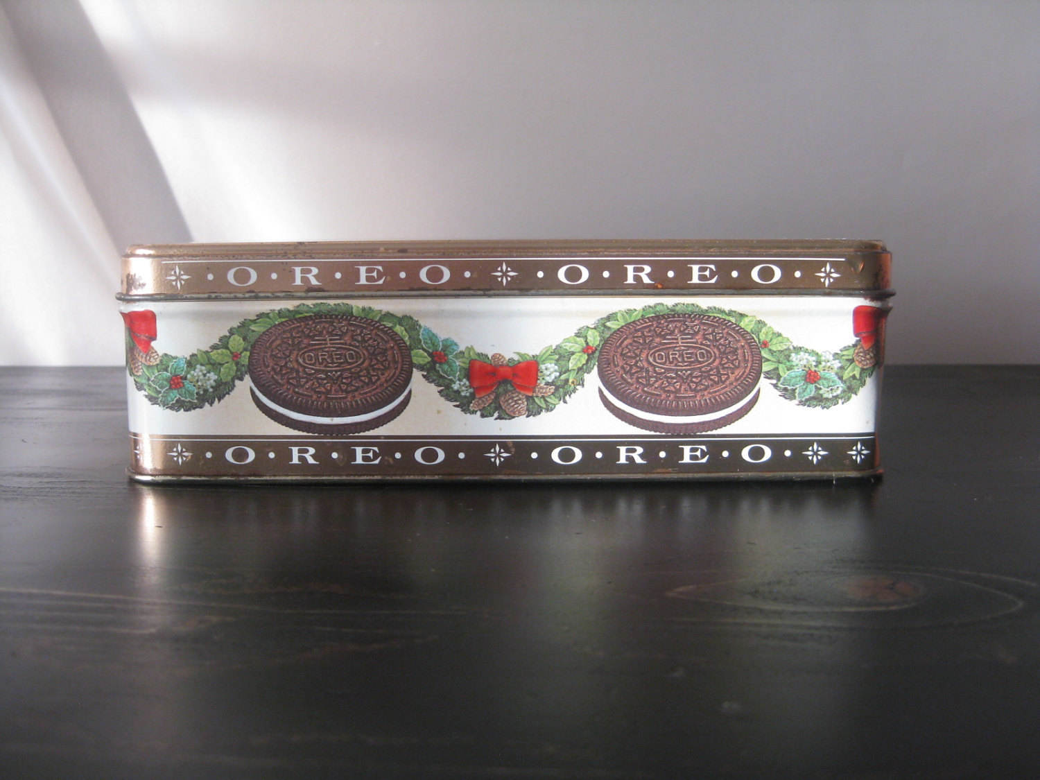 1990 Oreo Cookie Christmas Tin / Vintage Oreo Cookie Wreath Tin / Oreo ...