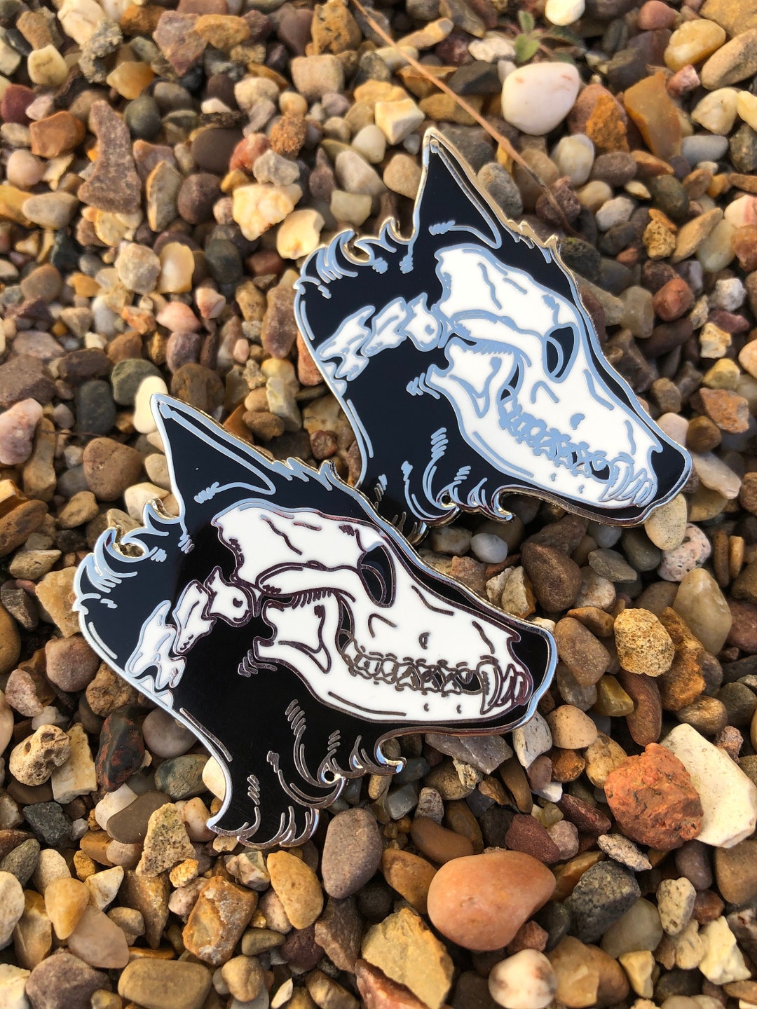 Wolf Skull Enamel Pin, Canine Anatomical Design - Etsy