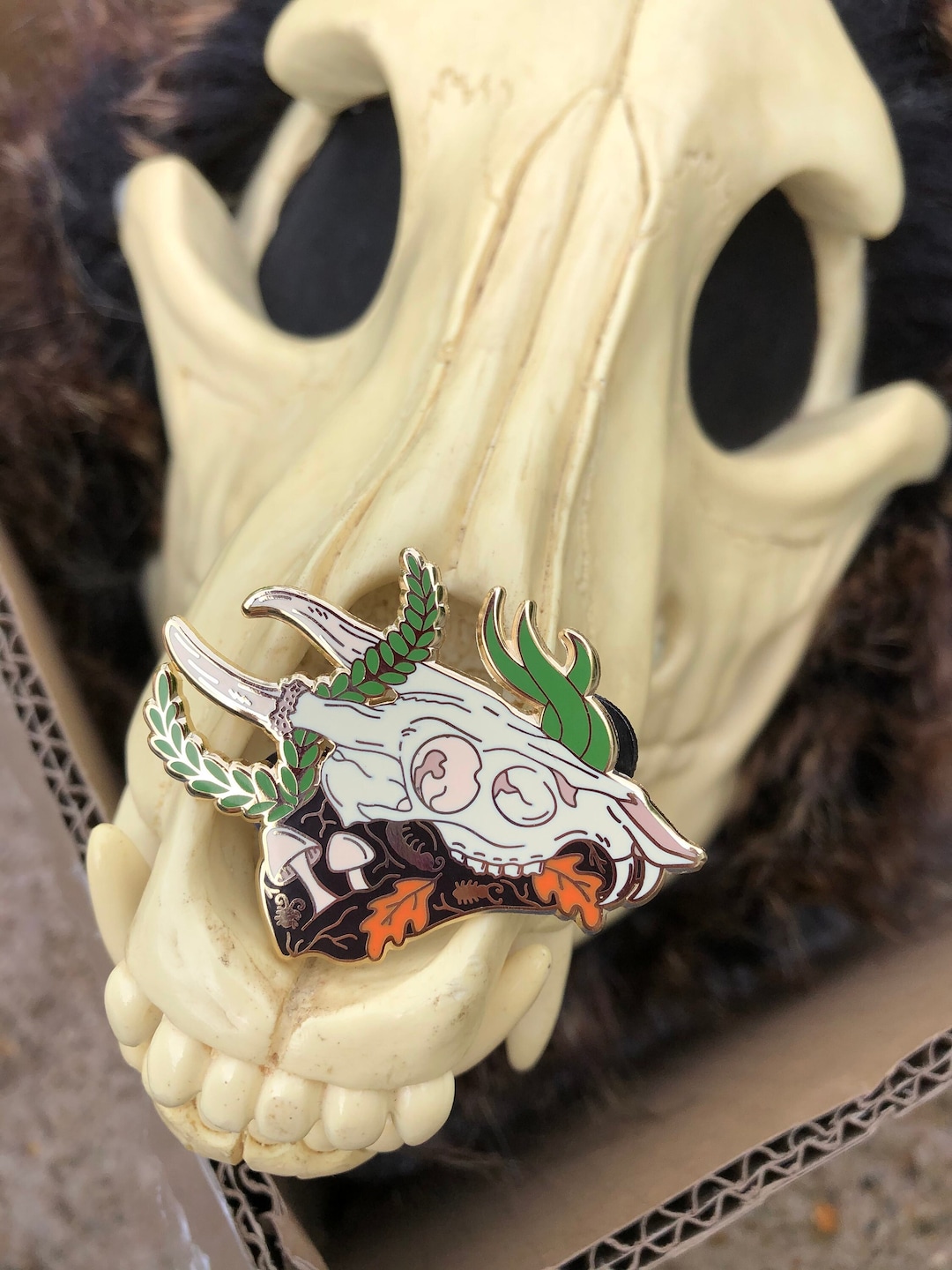 Muntjac Deer Skull Enamel Pin, Vulture Culture Gift - Etsy