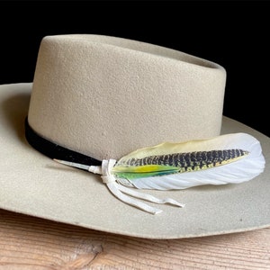 Exotic Cockatoo & Parrot Feather Hat Trim W/deerskin Wrapped Quills ...