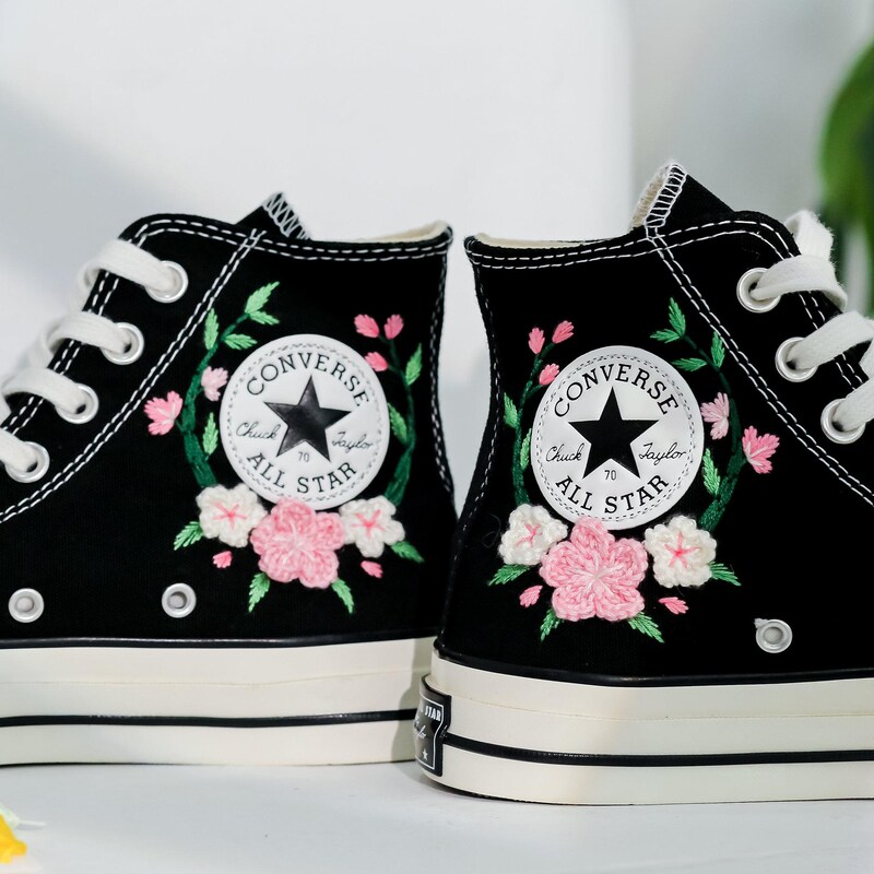 Custom Converse - Etsy