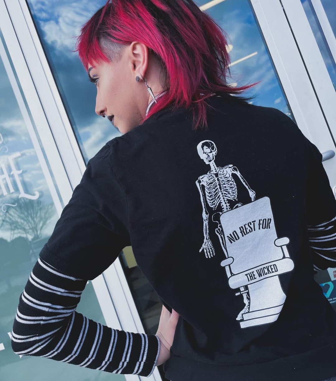 No Rest for the Wicked Front & Back Skeleton Salon Hairstylist - Etsy