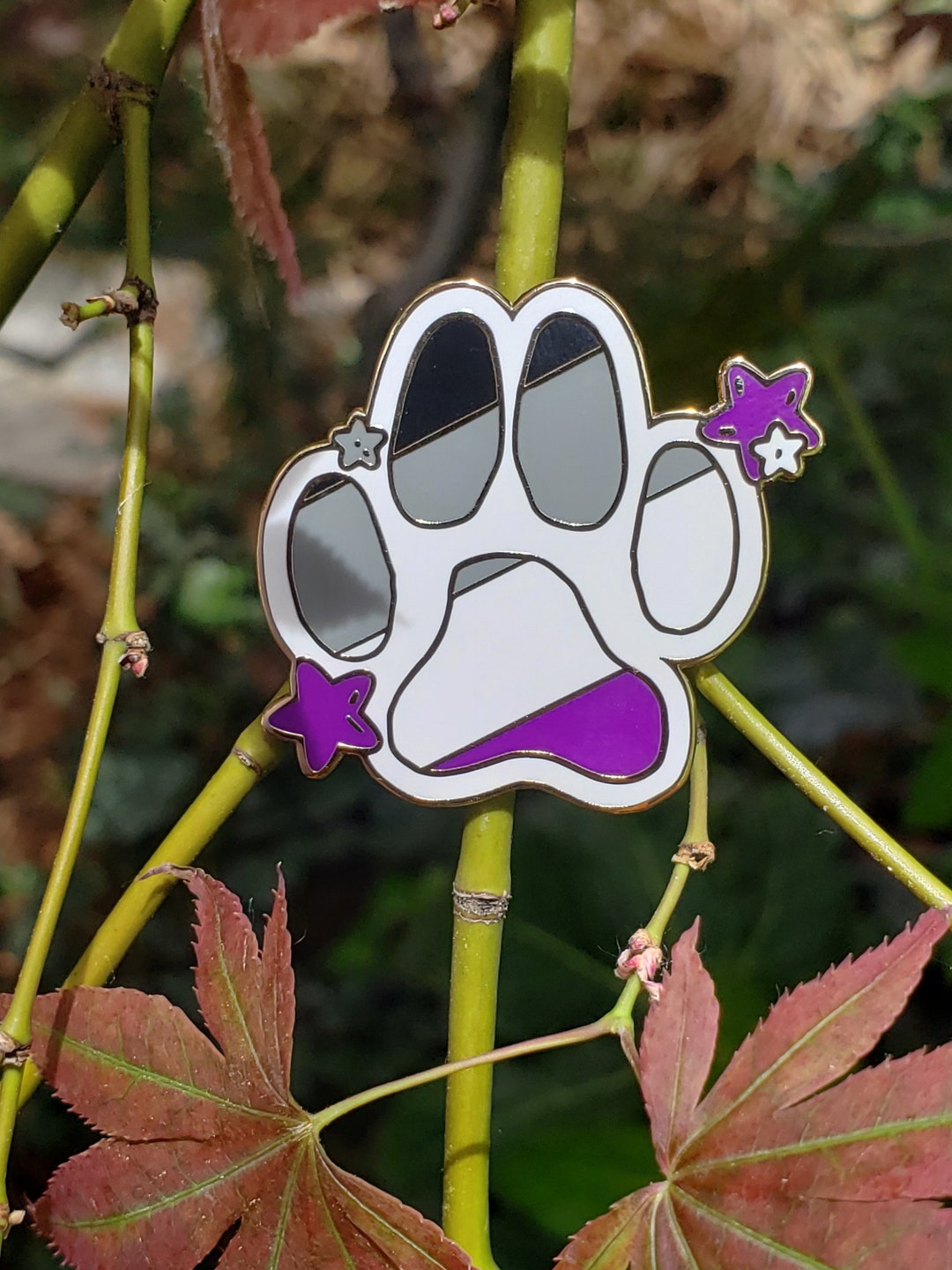 Paw - Sitive Asexual LGBTQ Sparkle Paw Shaped Enamel Lapel Pin Brooch ...