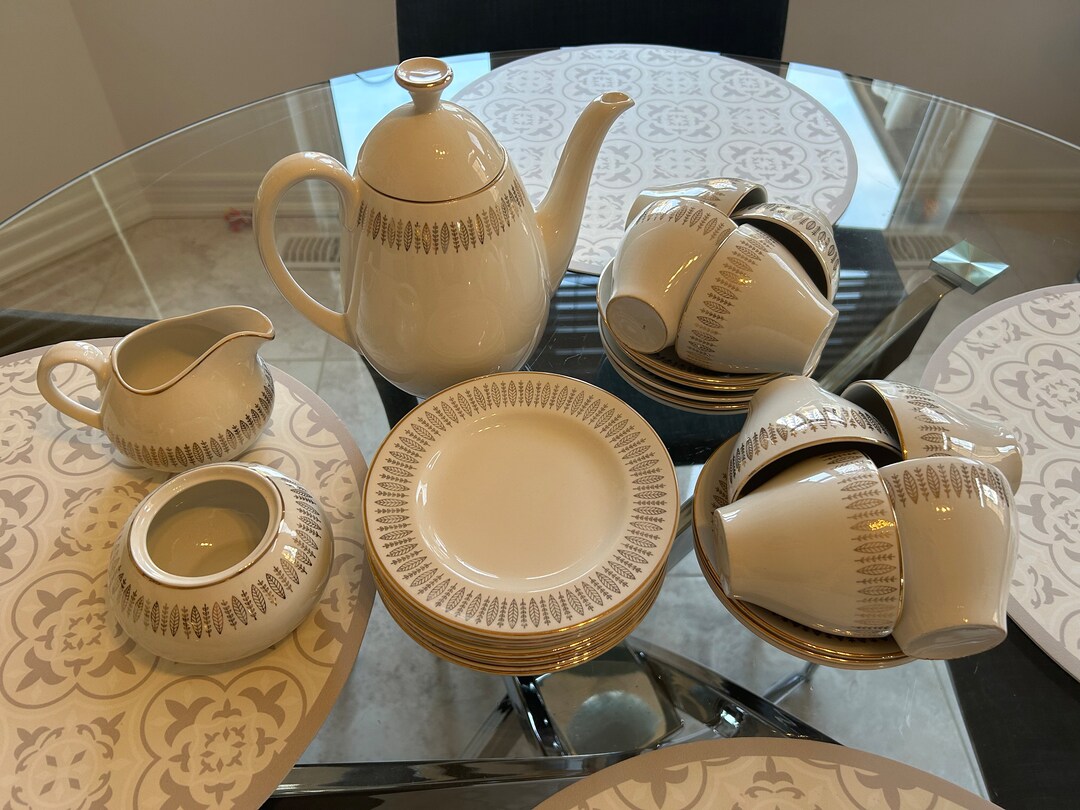 Royal Knight Traditional Dinnerware Set - 44pcs Staffordshire England ...