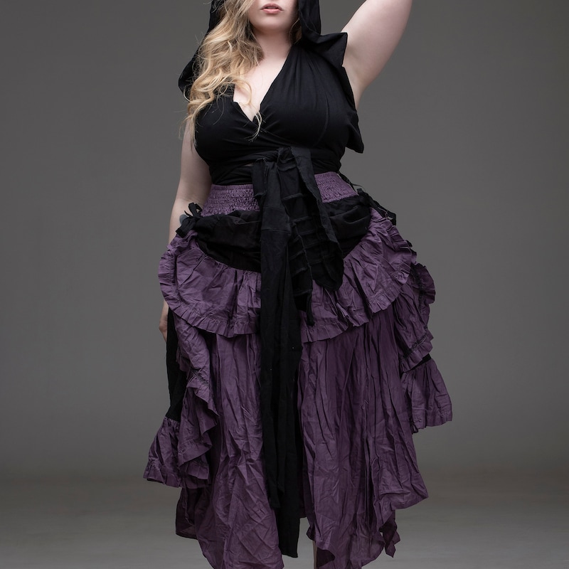 Ruffle Bustle - Etsy