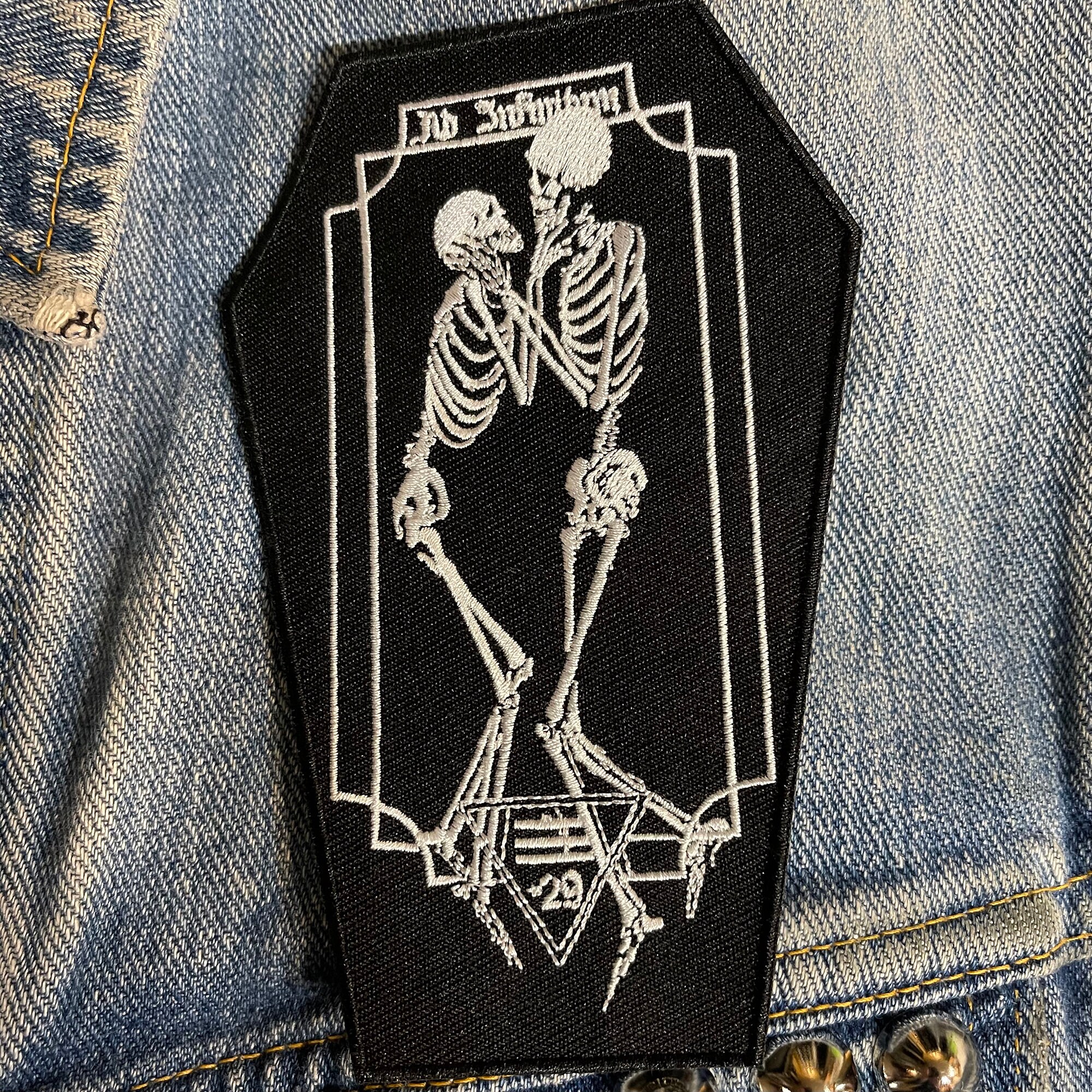Eternal Embrace, Skeleton Patch, Skeleton Love, Halloween, Romantic ...