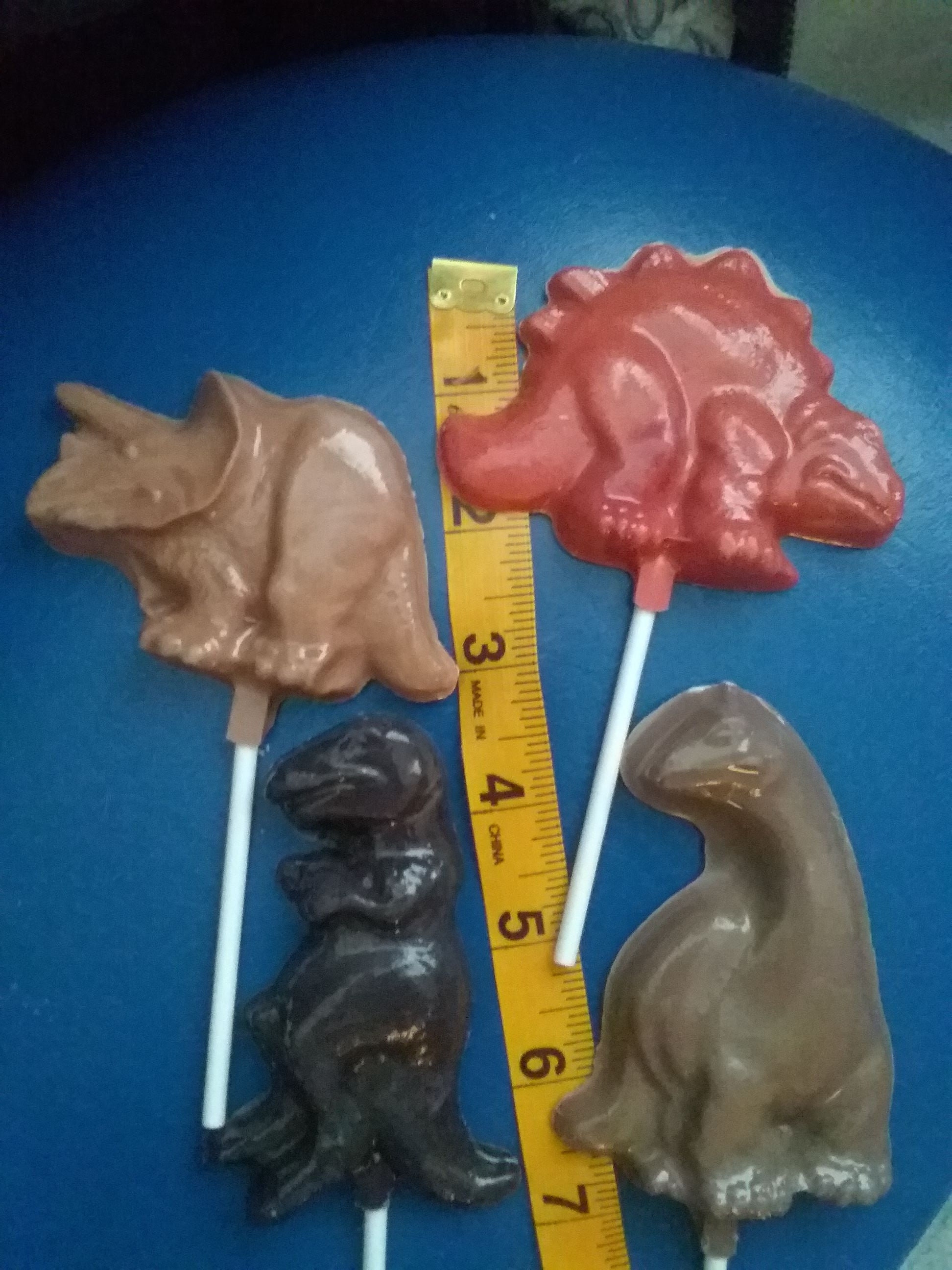 Dinosaur Chocolate 20 Lollipops Set of 4 Different Styles Candies 5 of ...