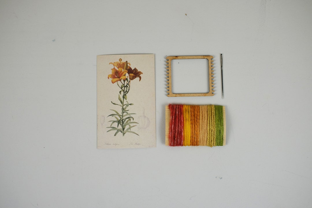 Botanical Lillium Weaving Kit, Natural Art Yarns, Small Wooden Loom - Etsy