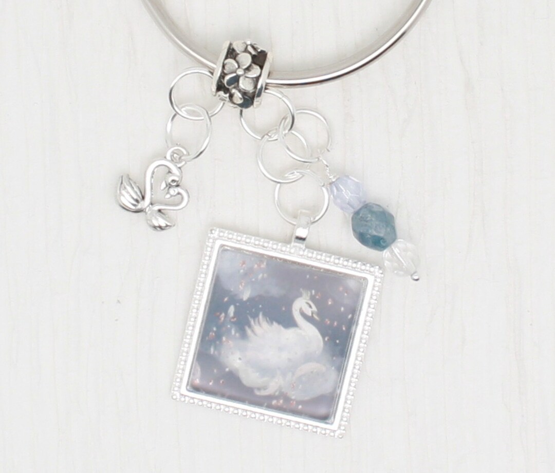 Swan Floss Ring / Thread Drop/ Thread Keeper for Cross Stitch or ...