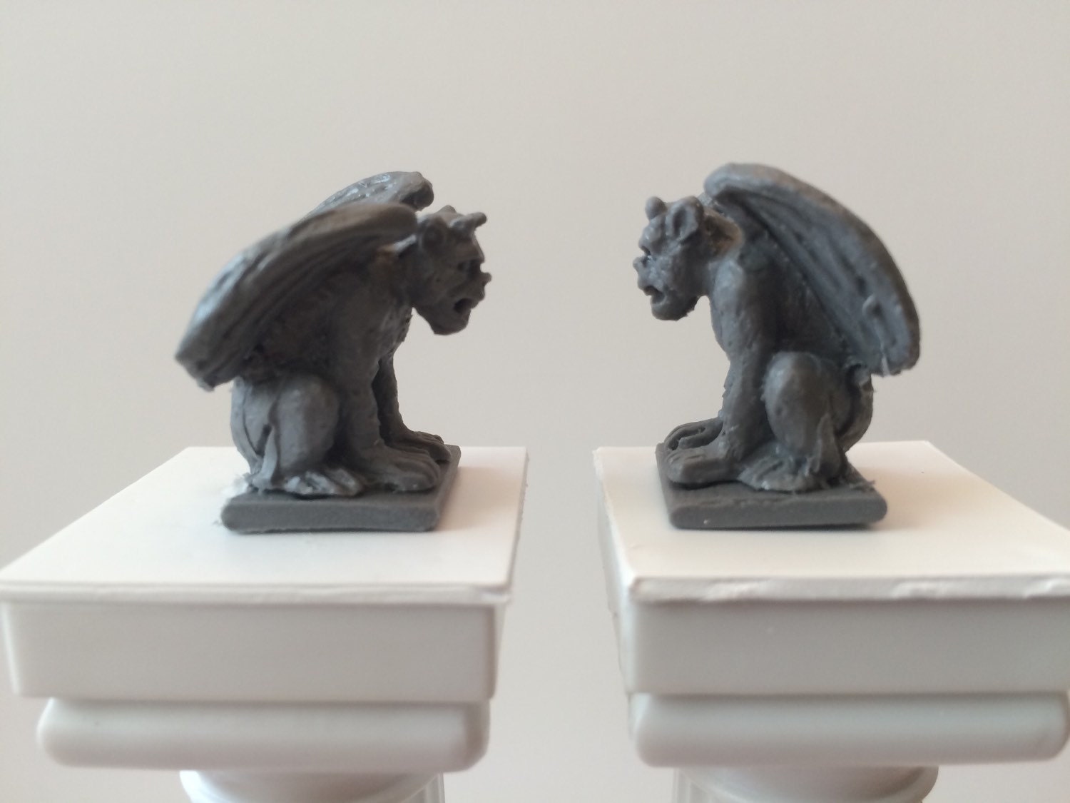 Beautiful Set of Miniature Gargoyles Gothic Midevil Myth - Etsy Sweden