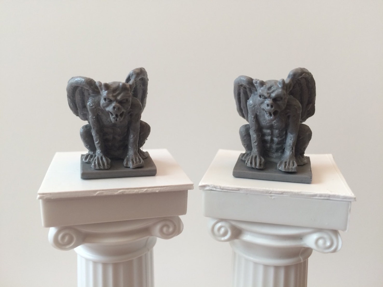 Beautiful Set of Miniature Gargoyles Gothic Midevil Myth - Etsy Sweden