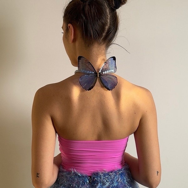 Flutter Back Necklace - Etsy
