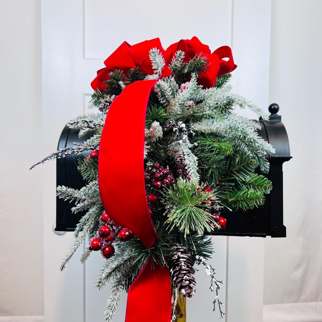 Christmas Mailbox Swag Topper: Red Velvet Bow, Pine Cones & Berries - Etsy