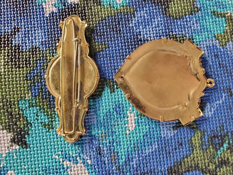 Vintage 1901 Fraternal Pins 2 Celluloid. Fraternal Handshake Pins. Odd ...