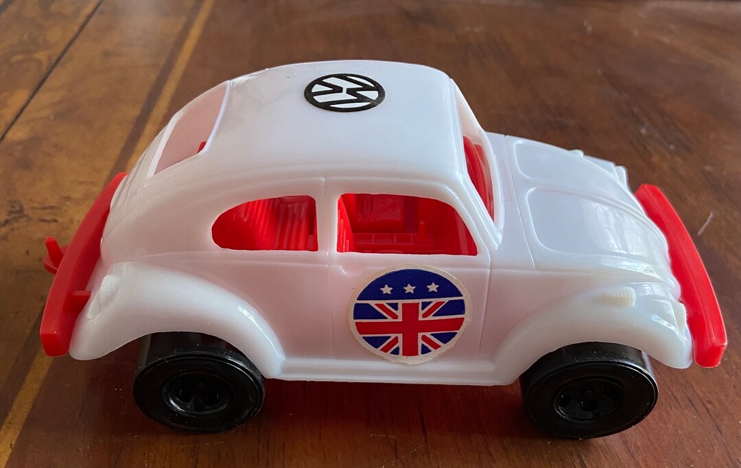 Vintage Volkswagen VW Toy Bug Plastic. Made in Hong Kong. About 5 ...